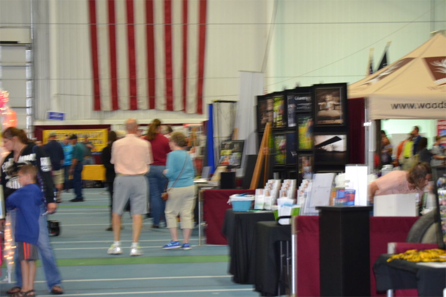 Indoor Commercial Vendors - McLeod County Fair