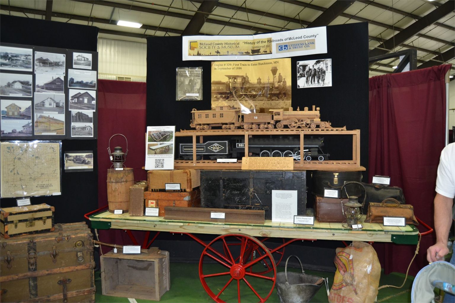 Indoor Commercial Vendors - McLeod County Fair